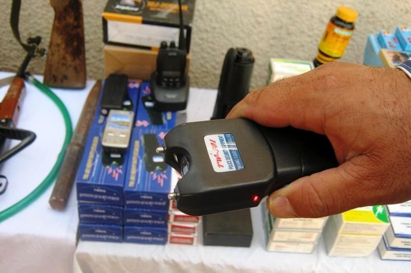 شوکر بدون مجوز 300 هزار تومان با مجوز حمل یک میلیون تومان وسایل آزار